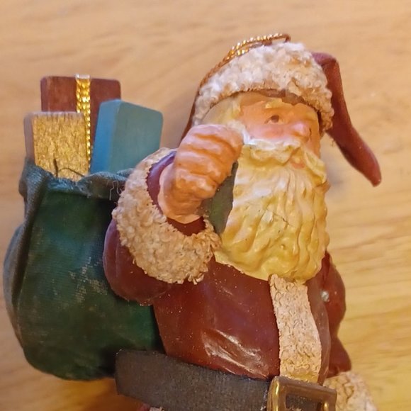 Un-Branded R.O.C. | Holiday | Vintage Paper Macha Santa Figurine ...